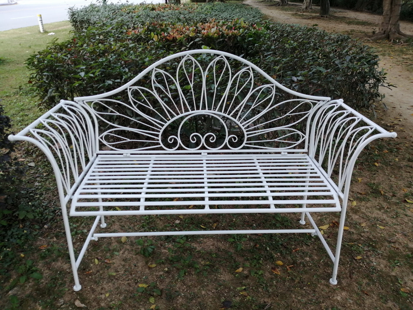 78675-WT - White Metal Garden Bench – Hi-Line Wholesale US